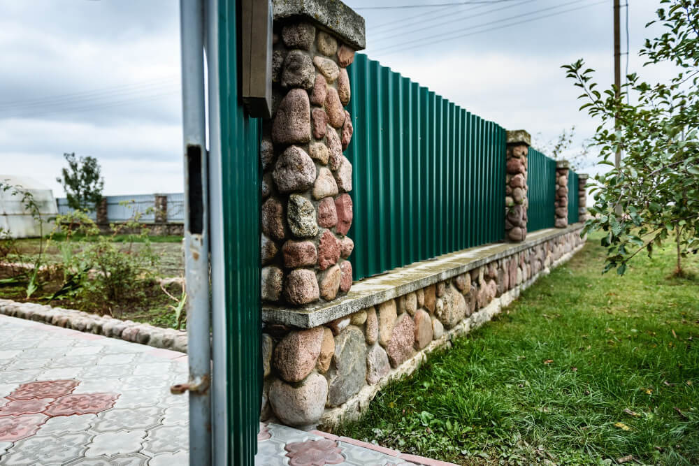 Tipuri De Garduri _ Modele Garduri Curtea – IBFAF